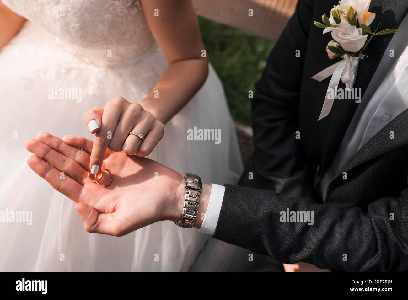 Man wedding ring cutout hi-res stock photography and images - Alamy