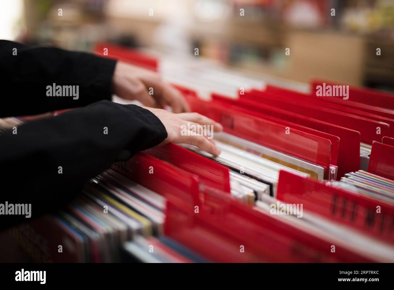 Vinyls man hi-res stock photography and images - Alamy