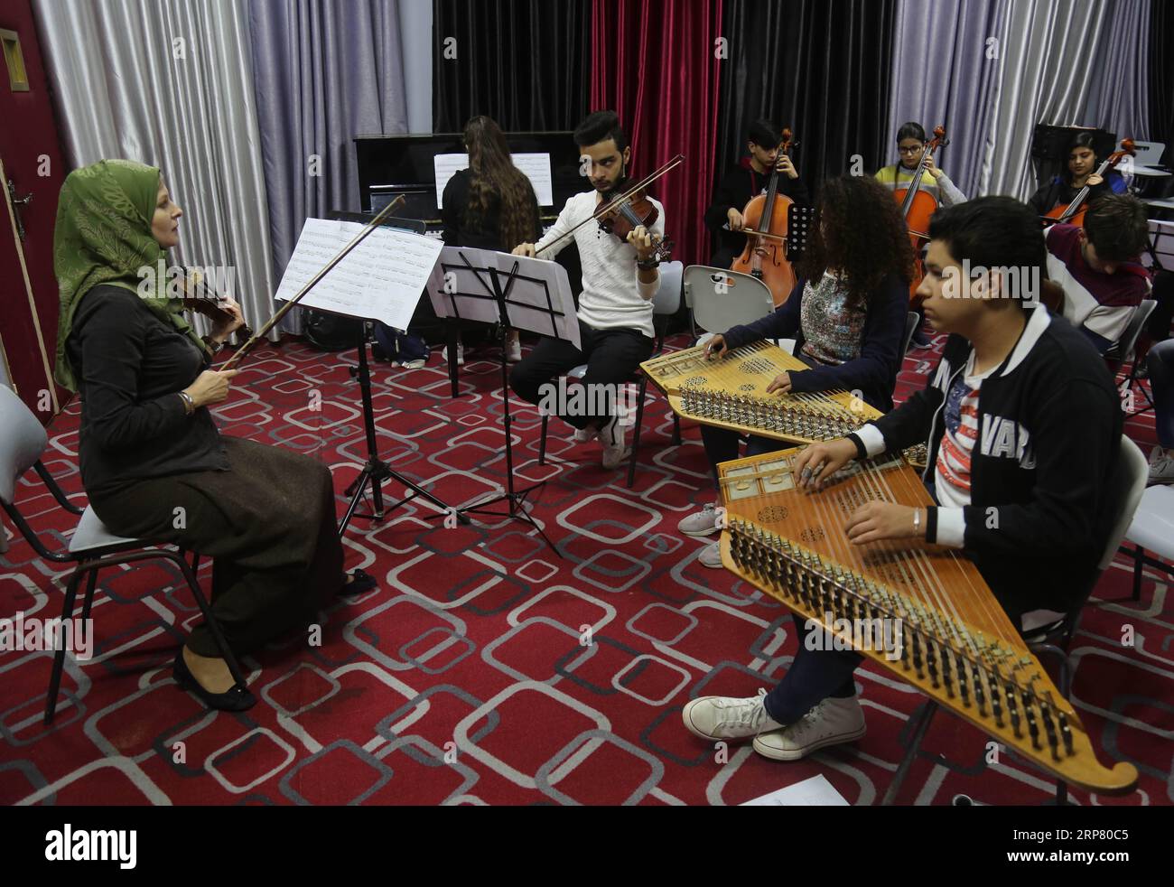 Edward stringer hi-res stock photography and images - Alamy