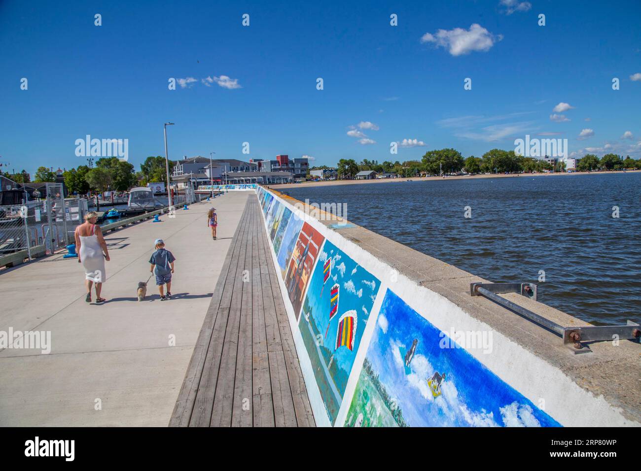 Interlake region hi-res stock photography and images - Alamy