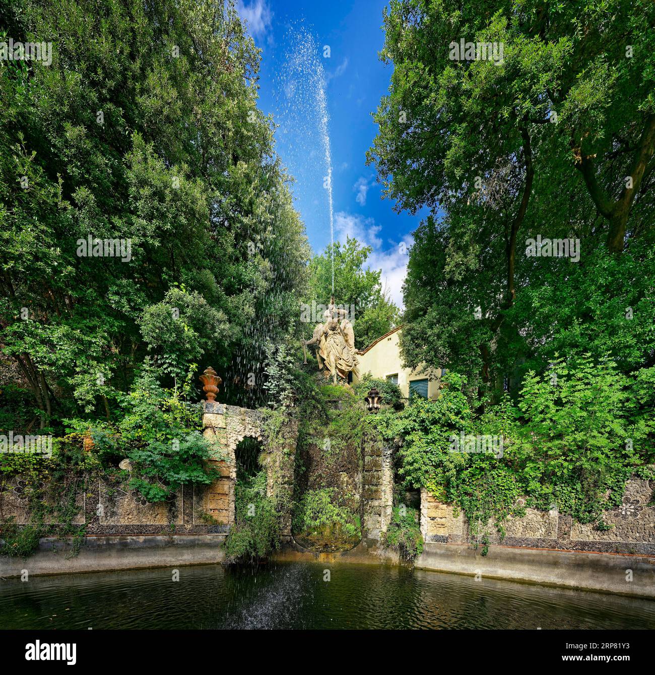 Goddess fama hi-res stock photography and images - Alamy