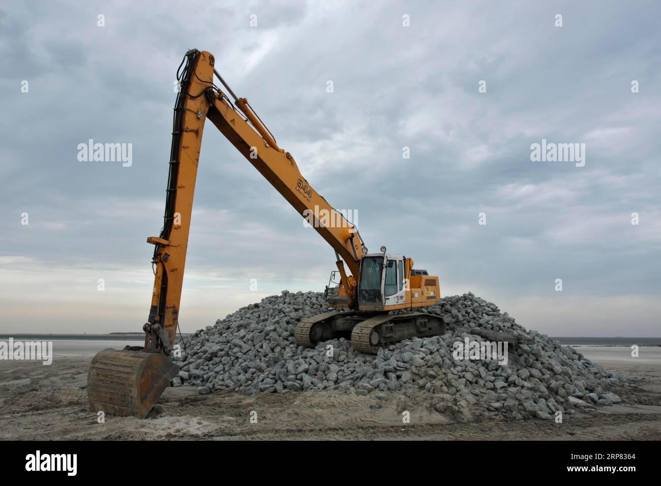 Construction measures on the uninhabited island of Minsener Oog in zone ...