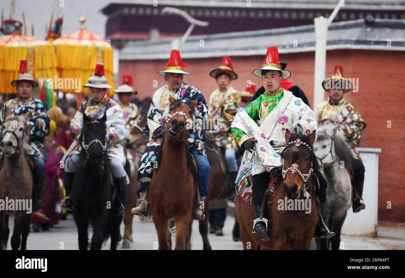 Tibetan buddhi hi-res stock photography and images - Alamy