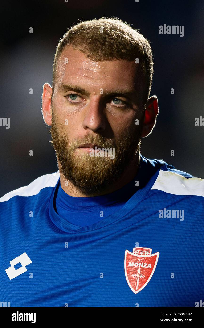 Michele Di Gregorio of AC Monza looks on prior to the Serie A football ...