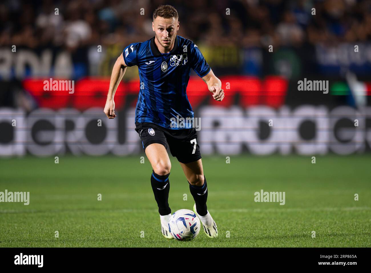 Teun Koopmeiners of Atalanta BC in action during the Serie A football ...