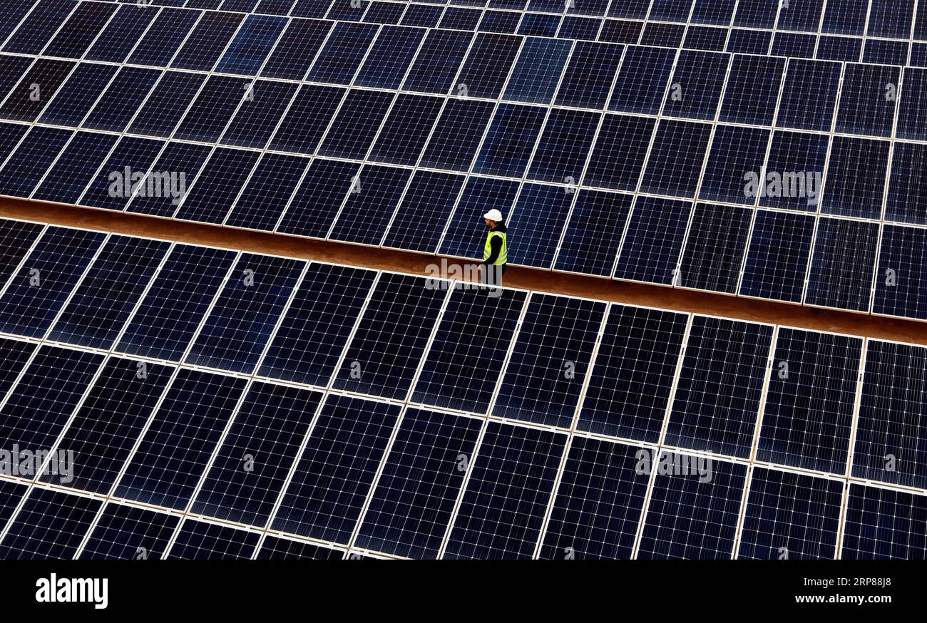 Solar project jordan hi-res stock photography and images - Alamy