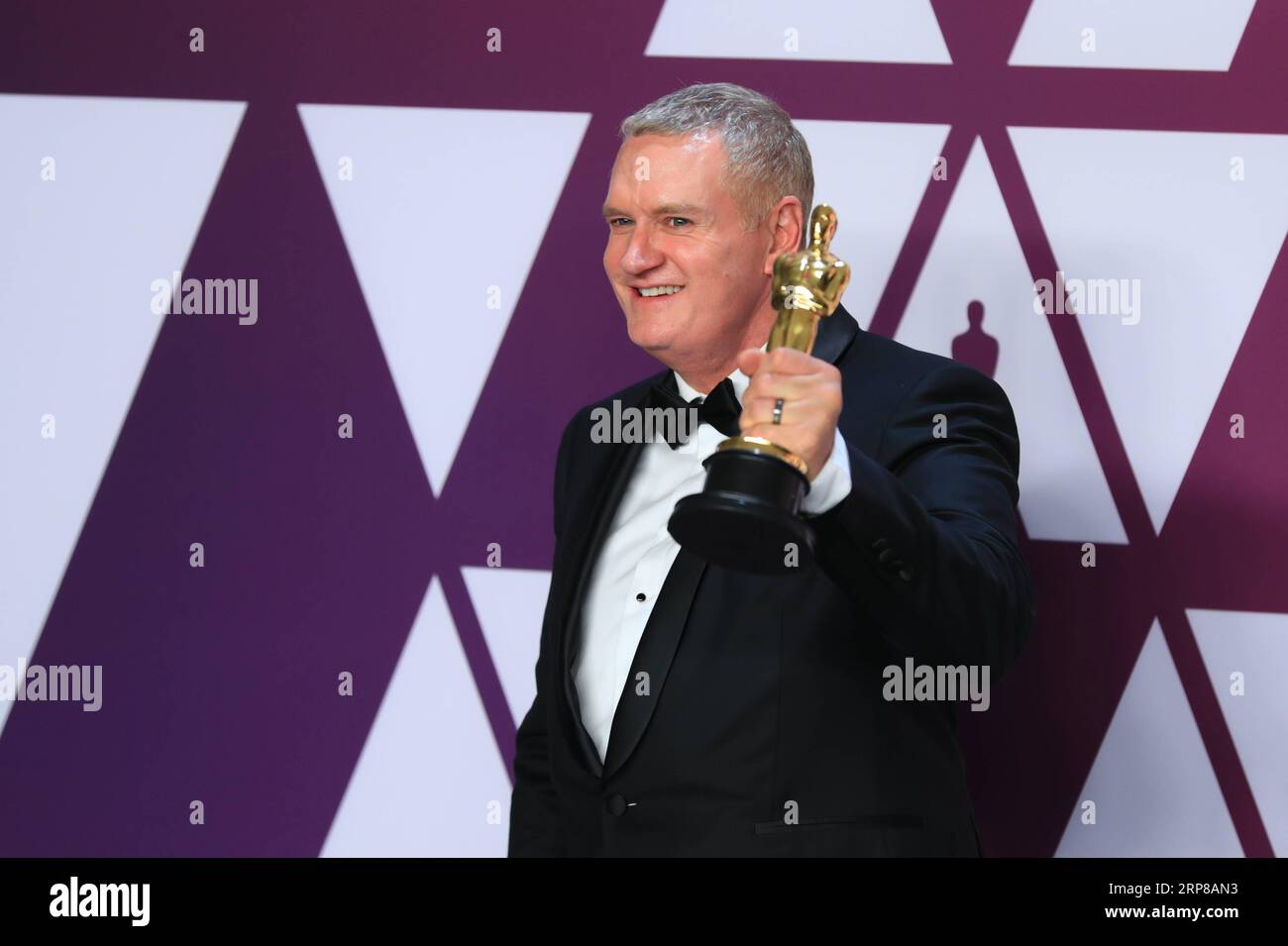 (190225) -- LOS ANGELES, Feb. 25, 2019 (Xinhua) -- John Ottman poses ...
