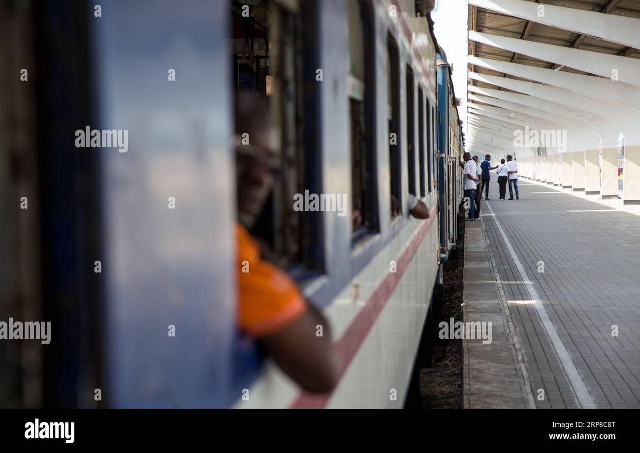 Tanzania zambia train hi-res stock photography and images - Alamy