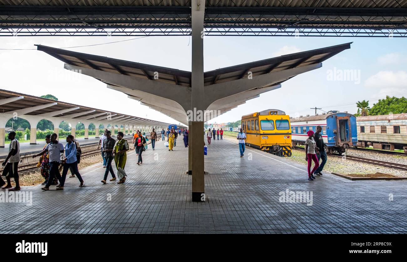 Tanzania zambia railways hi-res stock photography and images - Alamy