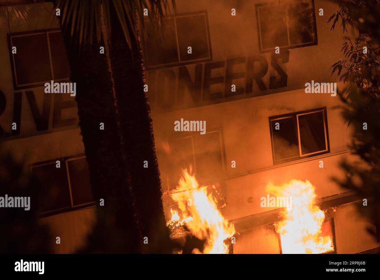 Egypt cairo cruise fire hi-res stock photography and images - Alamy