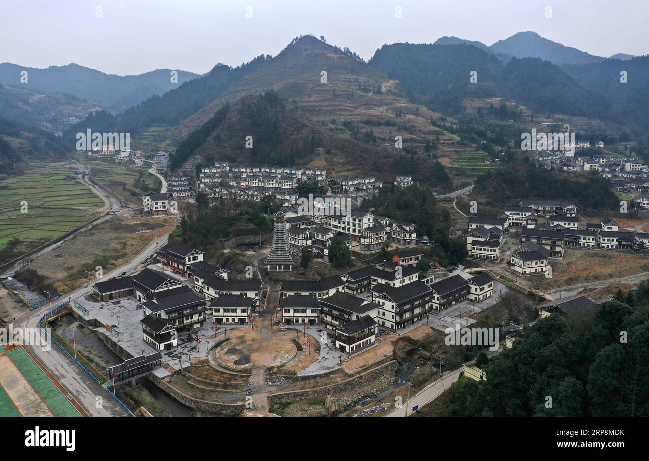 Round settlement aerial hi-res stock photography and images - Alamy