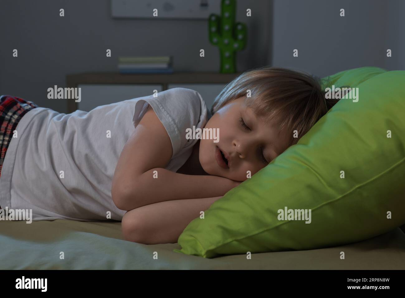 Child sleep apnea hi-res stock photography and images - Alamy
