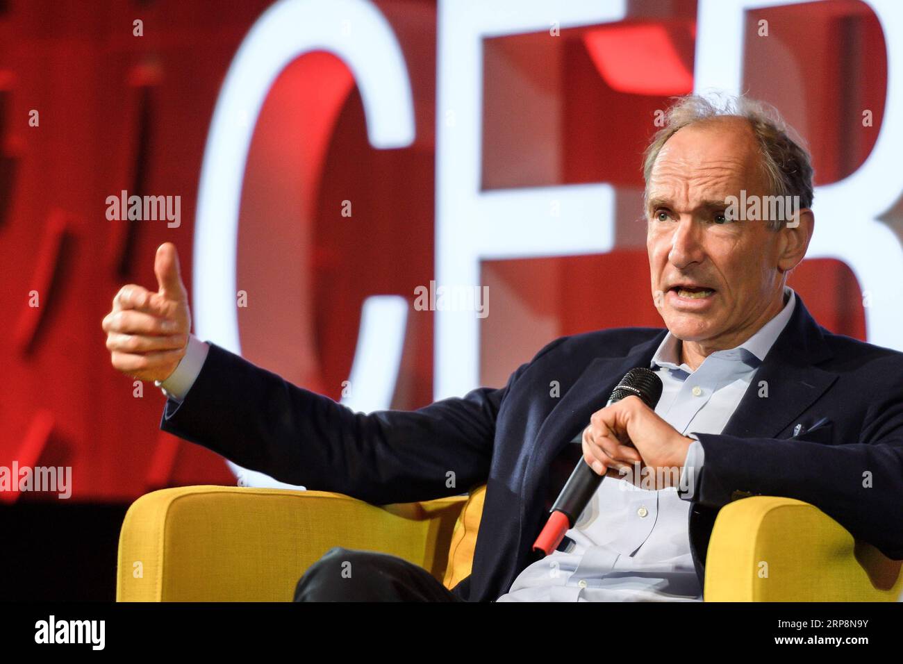 30 aniversary hi-res stock photography and images - Alamy