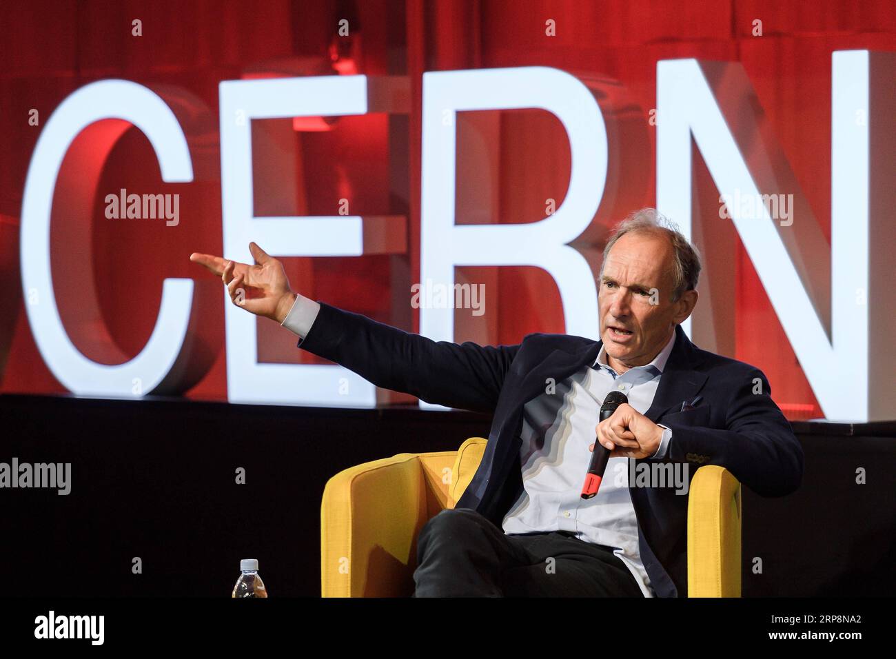 Tim berners lee hi-res stock photography and images - Alamy