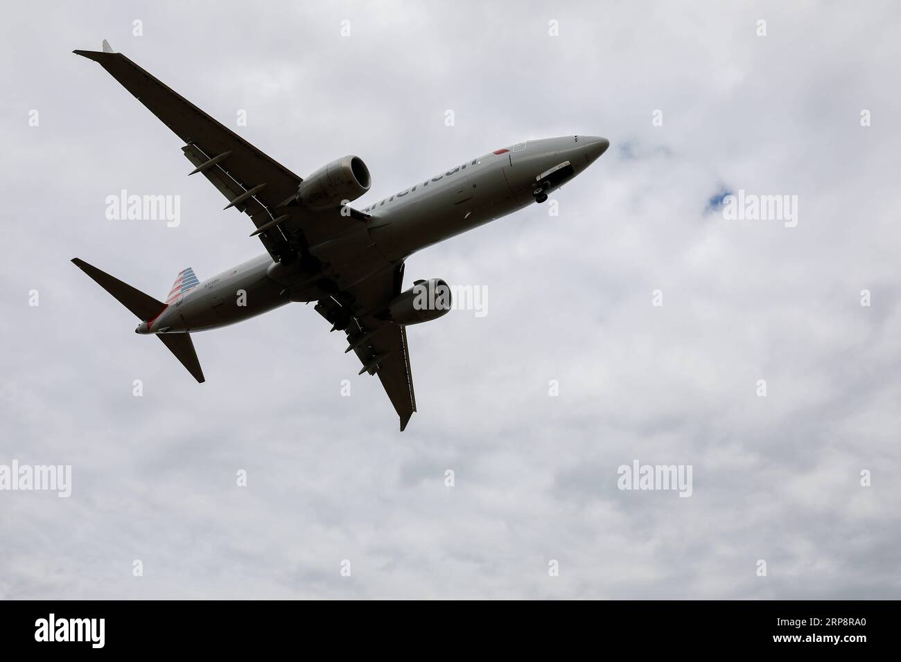Grounding aircraft hi-res stock photography and images - Alamy