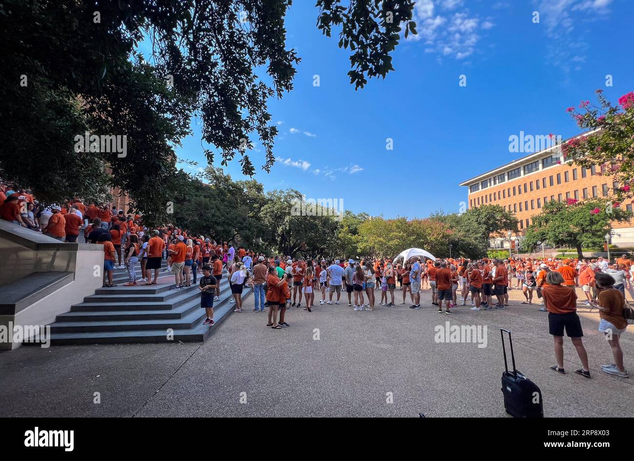 September 3, 2023: Fans line up outside Gregory Gymnasium in Austin ...