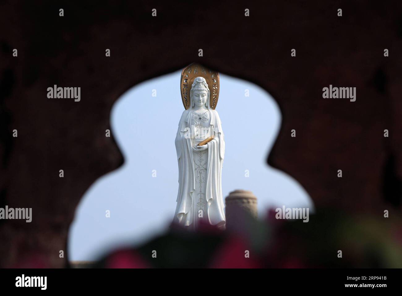 (190322) -- SANYA, March 22, 2019 -- Photo taken on March 22, 2019 ...