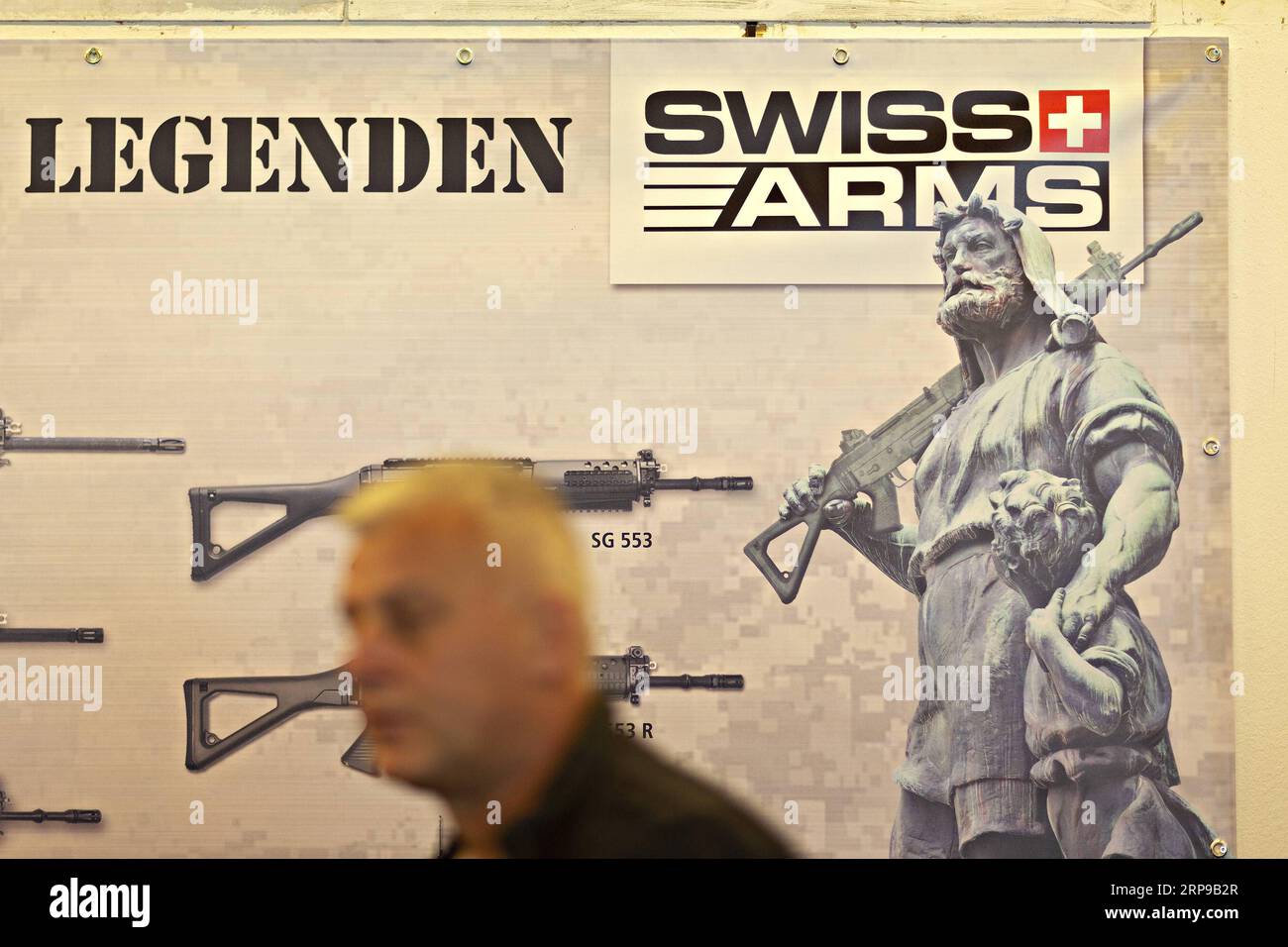 Weapons fair hi-res stock photography and images - Alamy