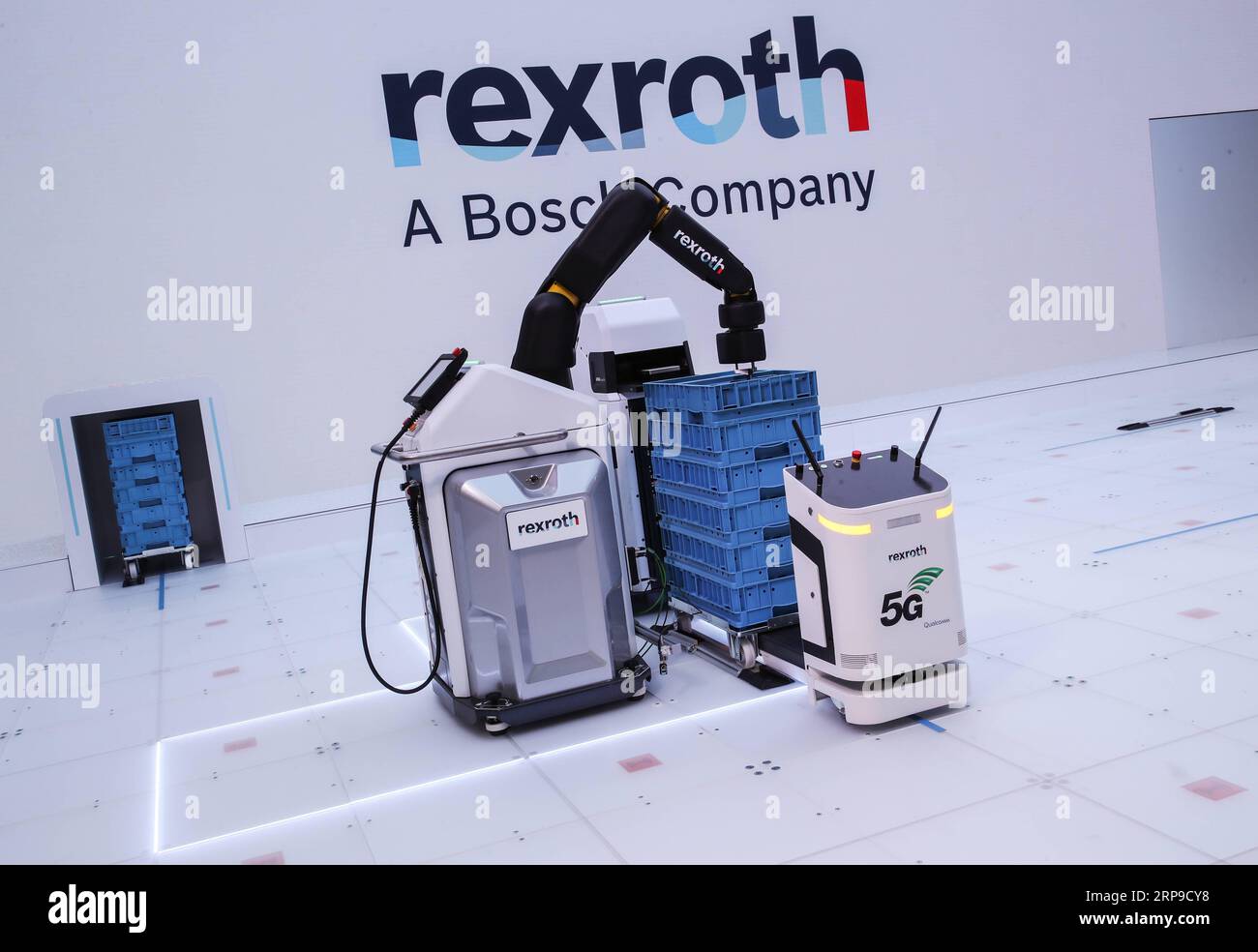 Bosch rexroth booth hi-res stock photography and images - Alamy