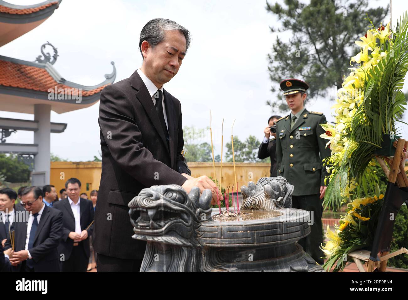 Thai soldiers resting hi-res stock photography and images - Alamy