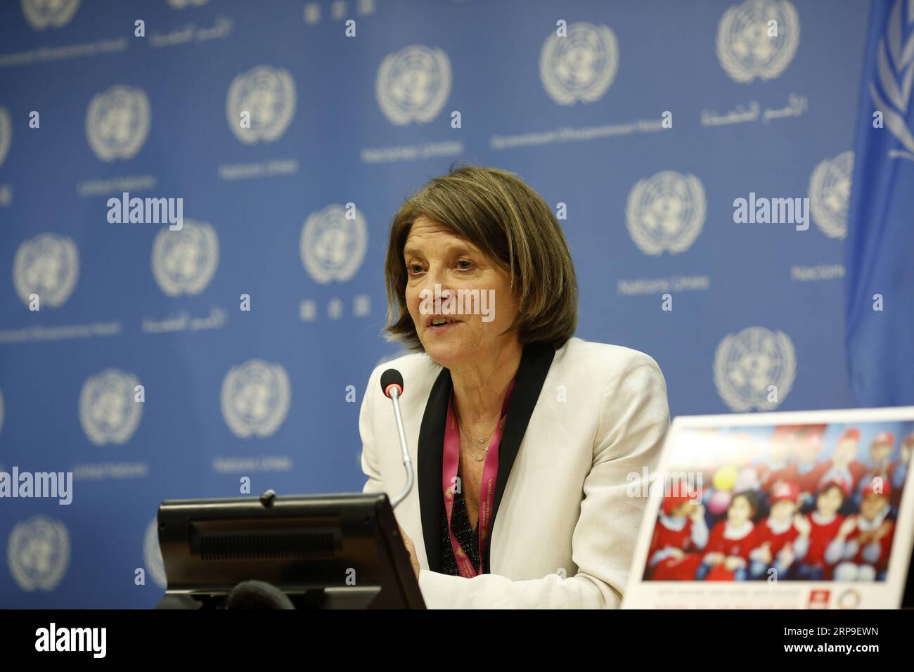 Anti personnel mine ban convention hi-res stock photography and images ...