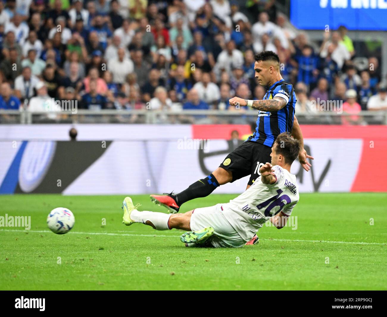 Top scores hi-res stock photography and images - Alamy