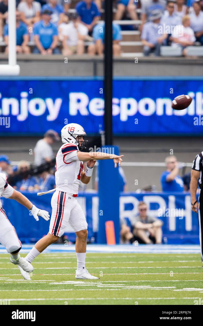 Robert morris university football hi-res stock photography and images ...