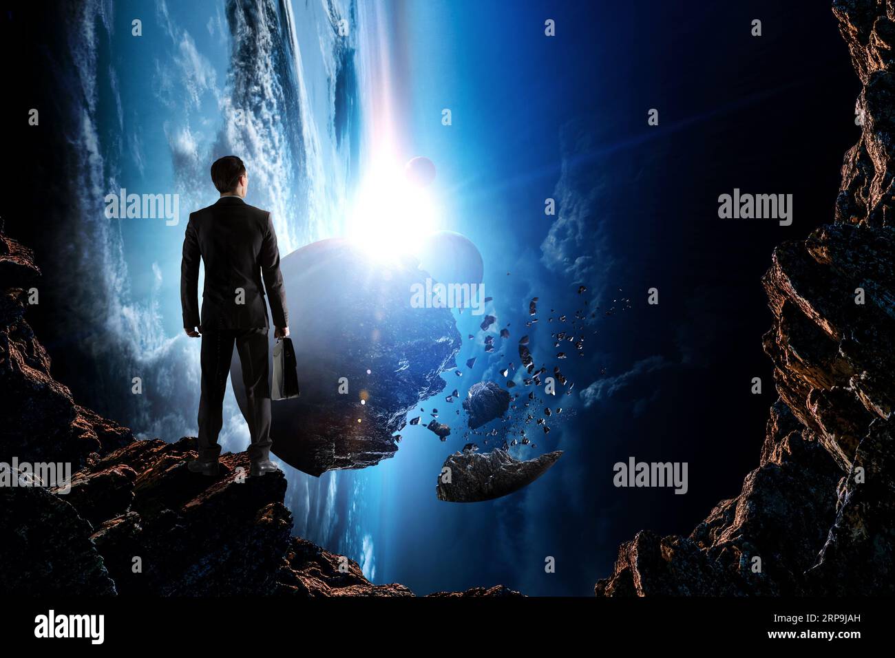 Earth facing the sun hi-res stock photography and images - Alamy
