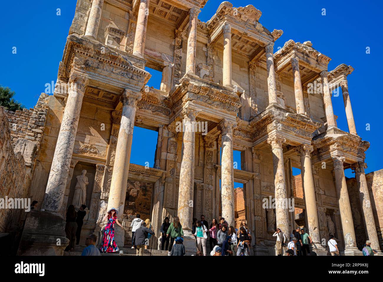 Library celsus ancient greek roman empire hi-res stock photography and ...