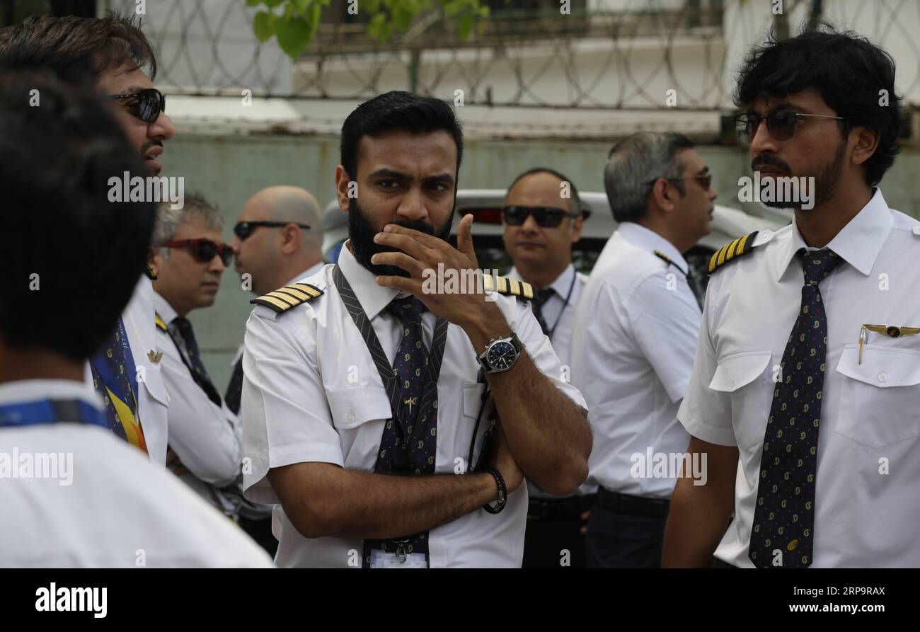 Office jet airways in hi-res stock photography and images - Alamy