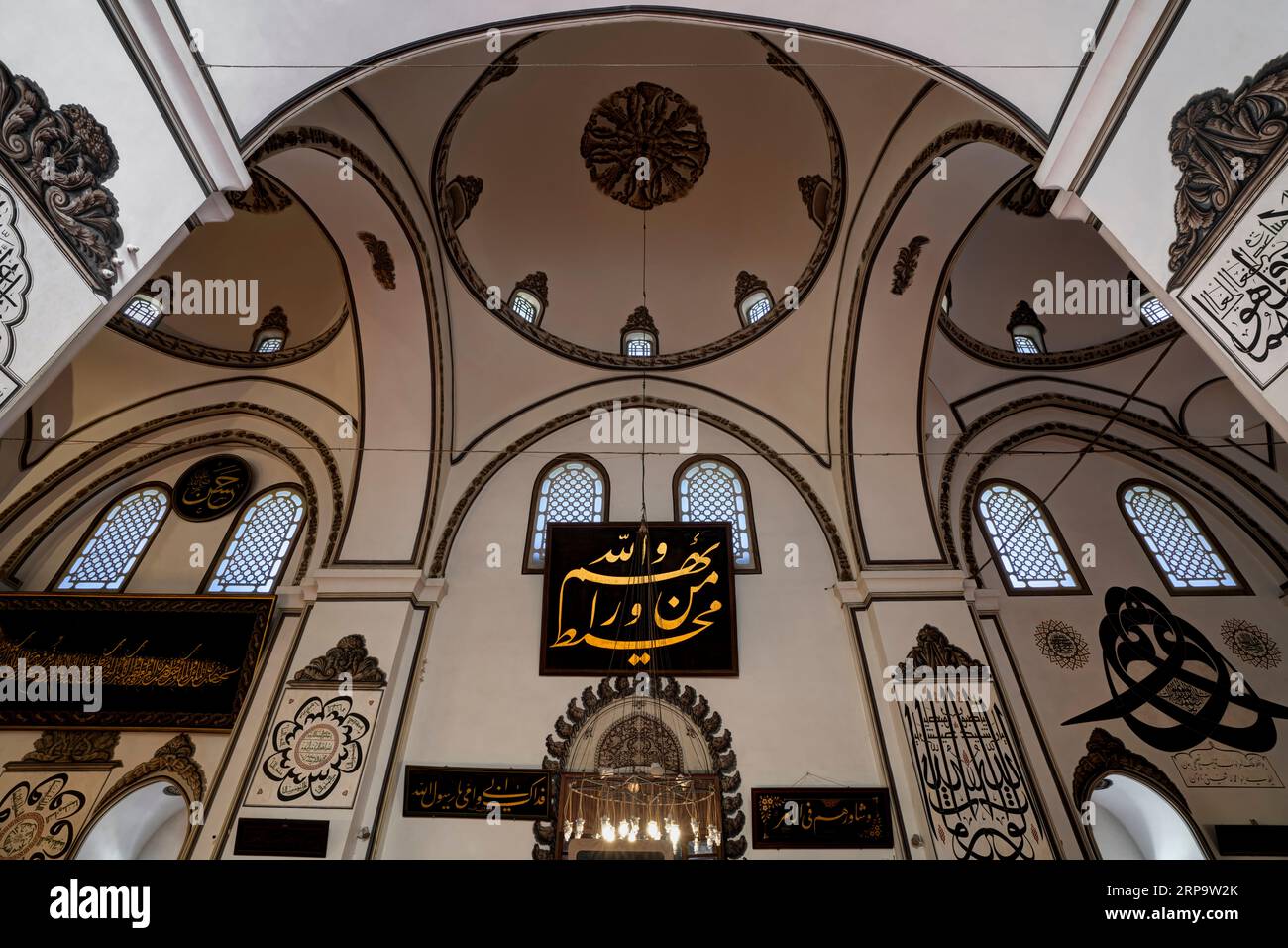 Inside grand mosque bursa mosque hi-res stock photography and images ...