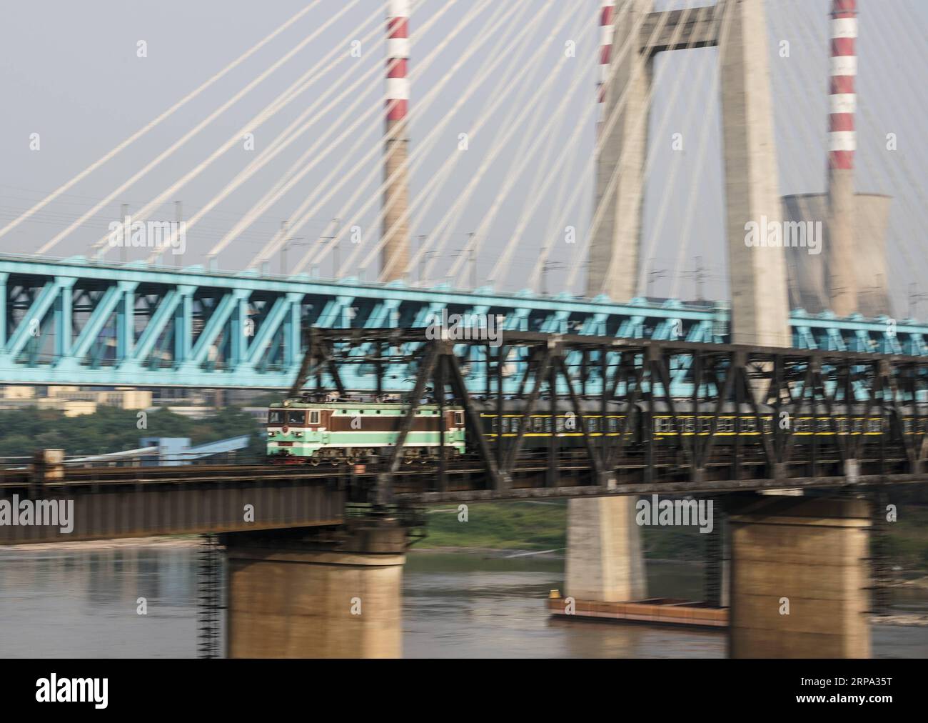 Last run speed train hi-res stock photography and images - Alamy