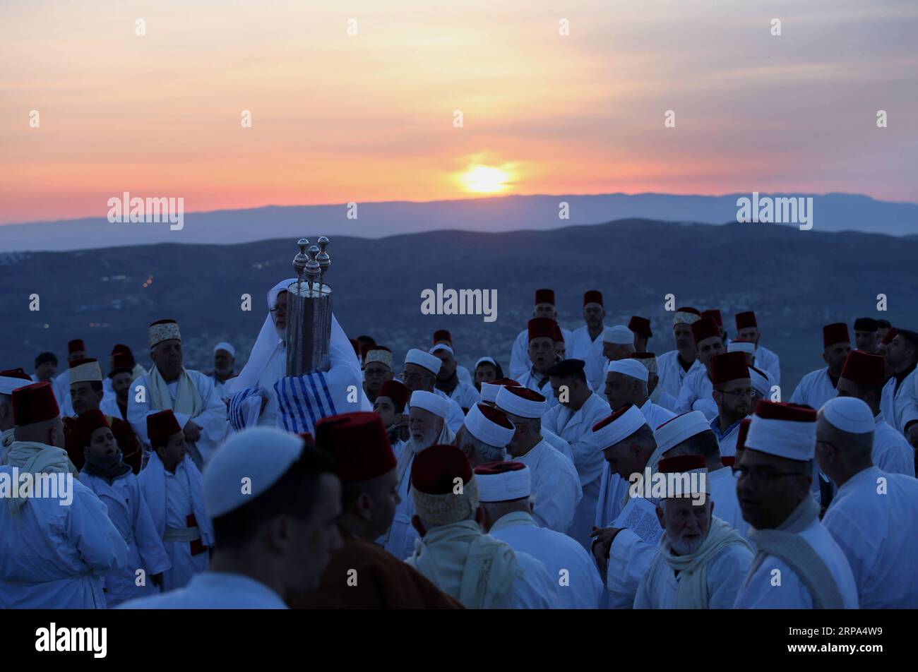 (190425) -- NABLUS, April 25, 2019 -- Samaritans take part in the ...
