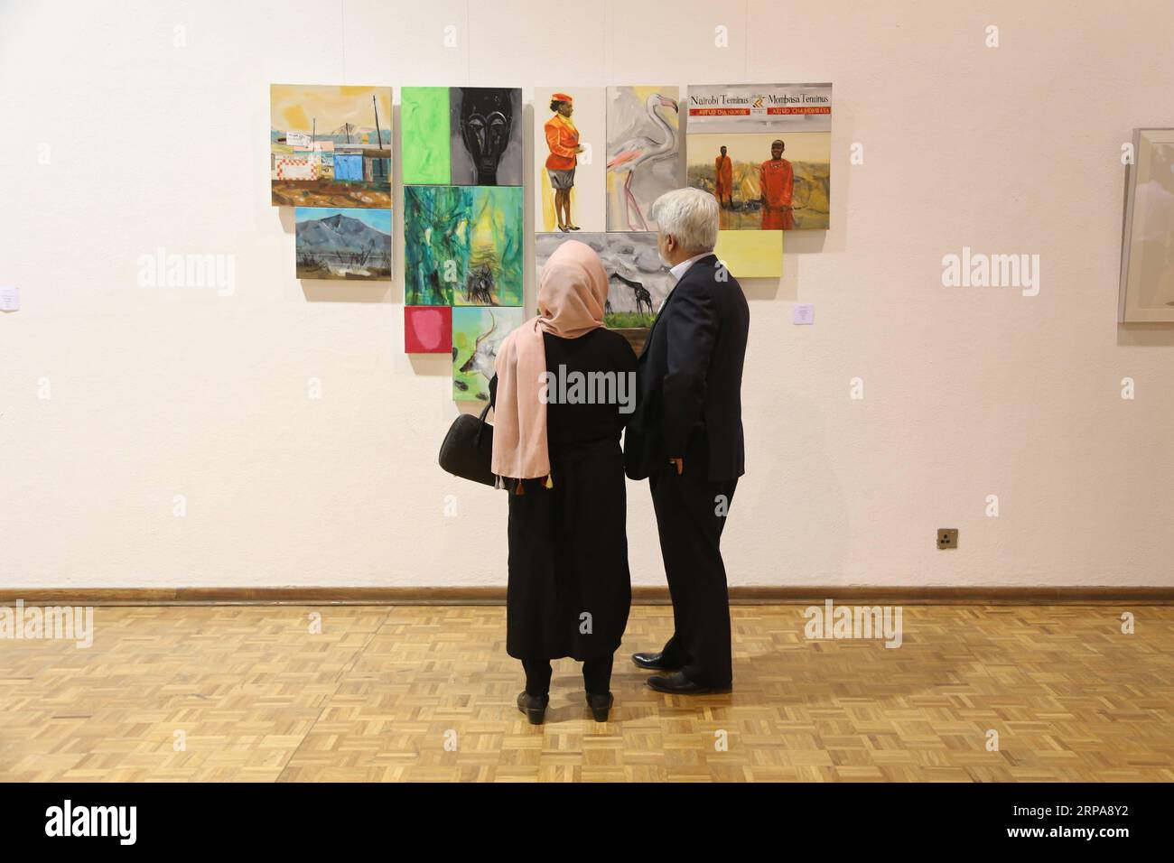 Zimbabwe harare national art gallery hi-res stock photography and ...