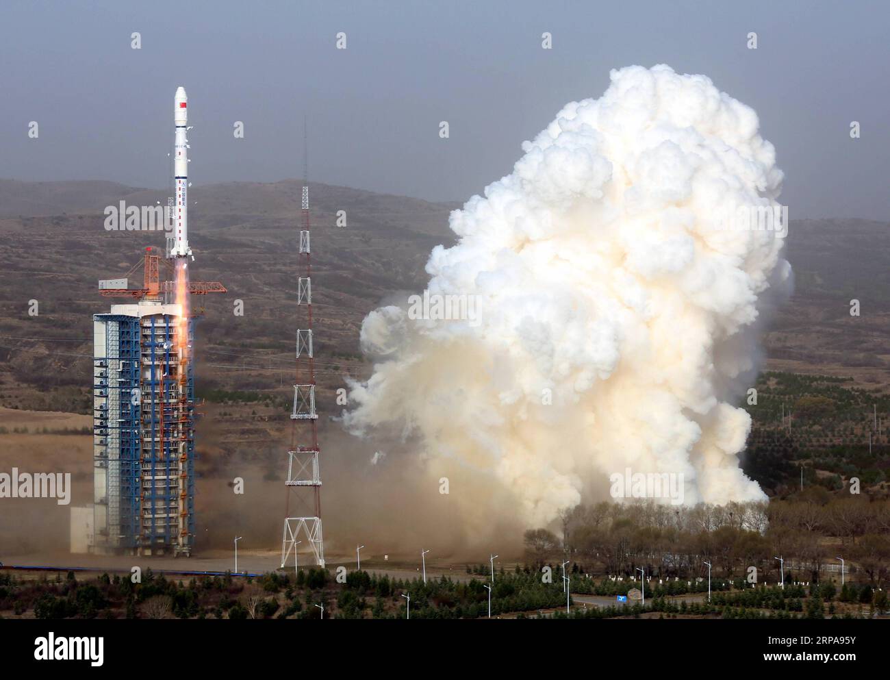 Liuxqiaoming hi-res stock photography and images - Alamy