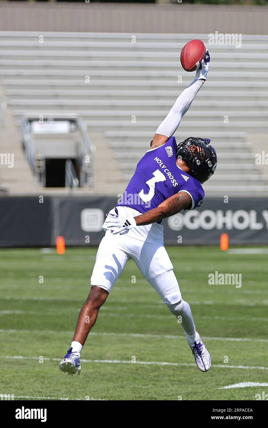 WORCESTER, MA - SEPTEMBER 02: Holy Cross Crusaders cornerback Malik ...