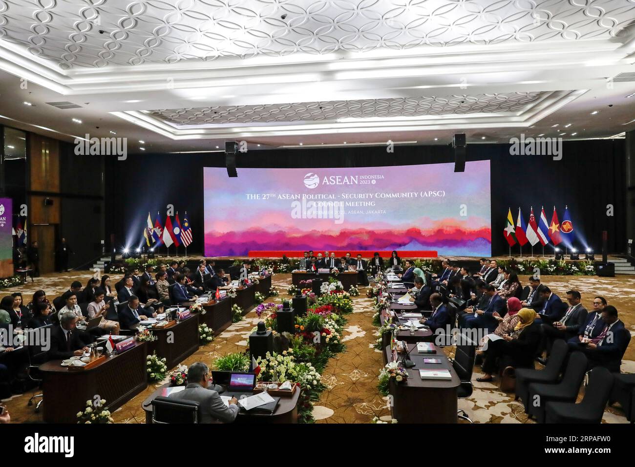 Ministers and members of the delegates attend the 27th Association of ...