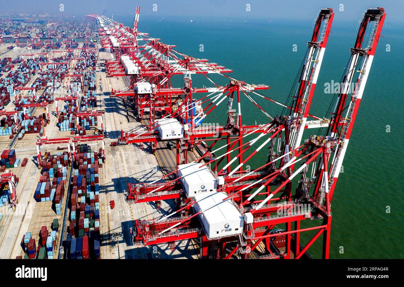 Nansha port hi-res stock photography and images - Alamy