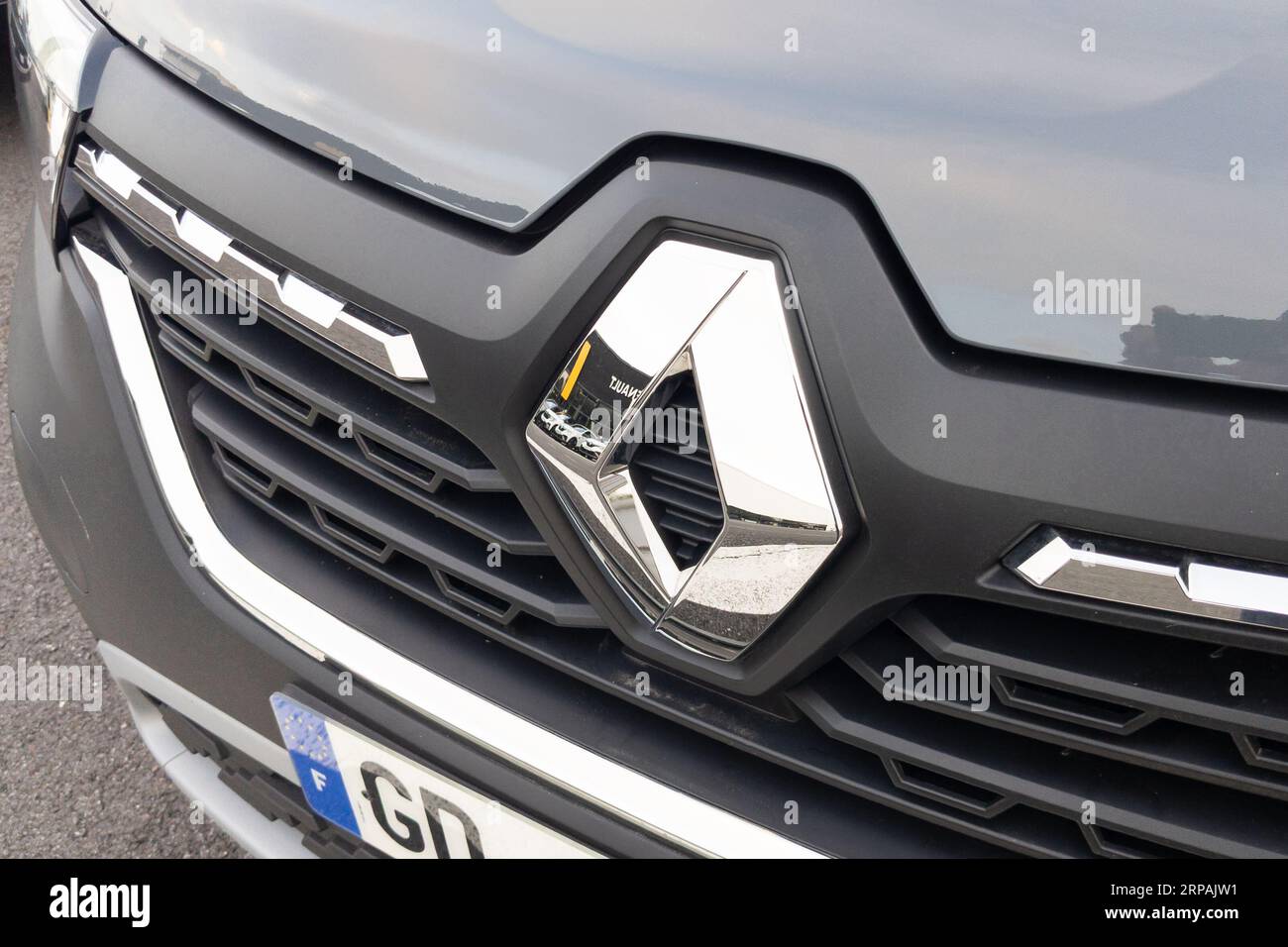 Bordeaux , France - 08 28 2023 : Renault front car logo text and brand ...