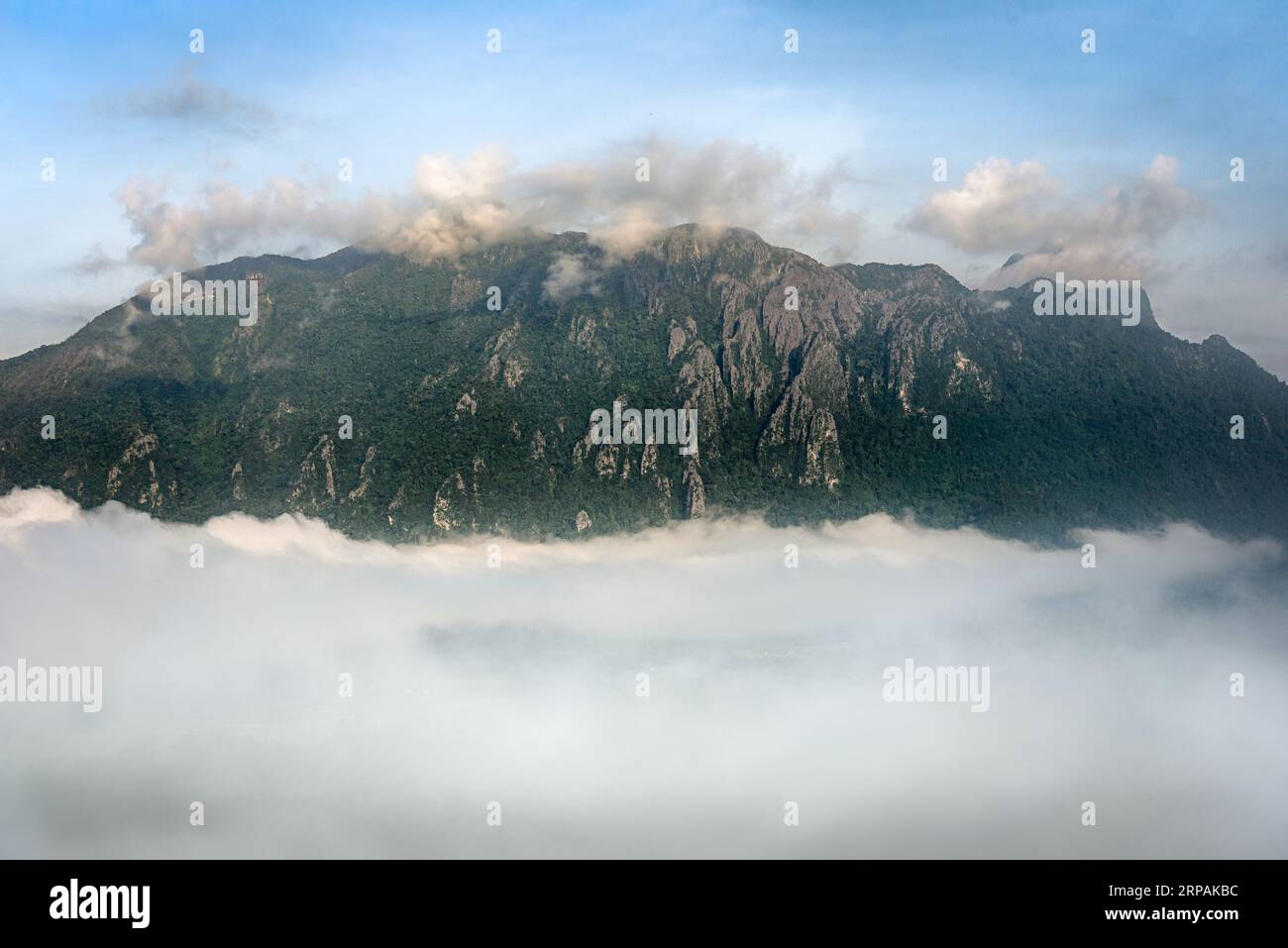 Beautiful scenery of Nam Xay with the sea of mist in the morning, Vang ...