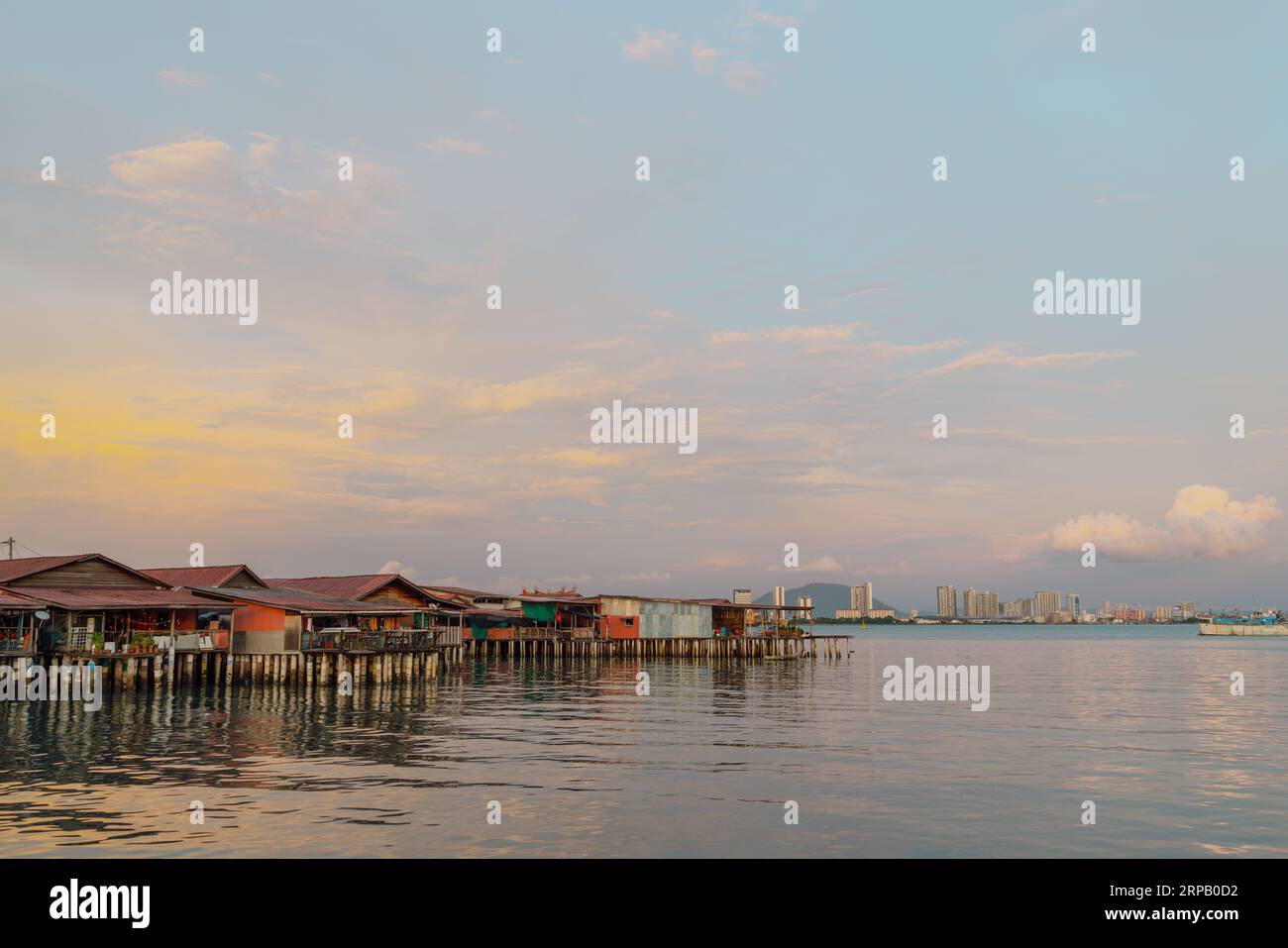 Chinese fishing village penang hi-res stock photography and images - Alamy