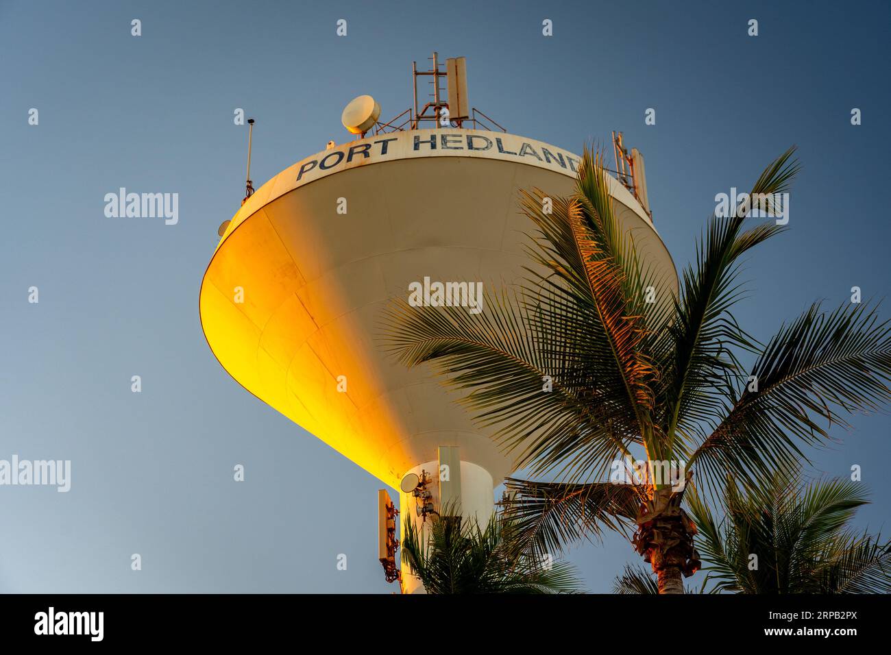 Koombana hi-res stock photography and images - Alamy