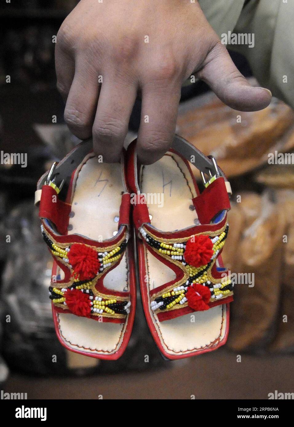 Pakistan traditional shoes hi-res stock photography and images - Alamy