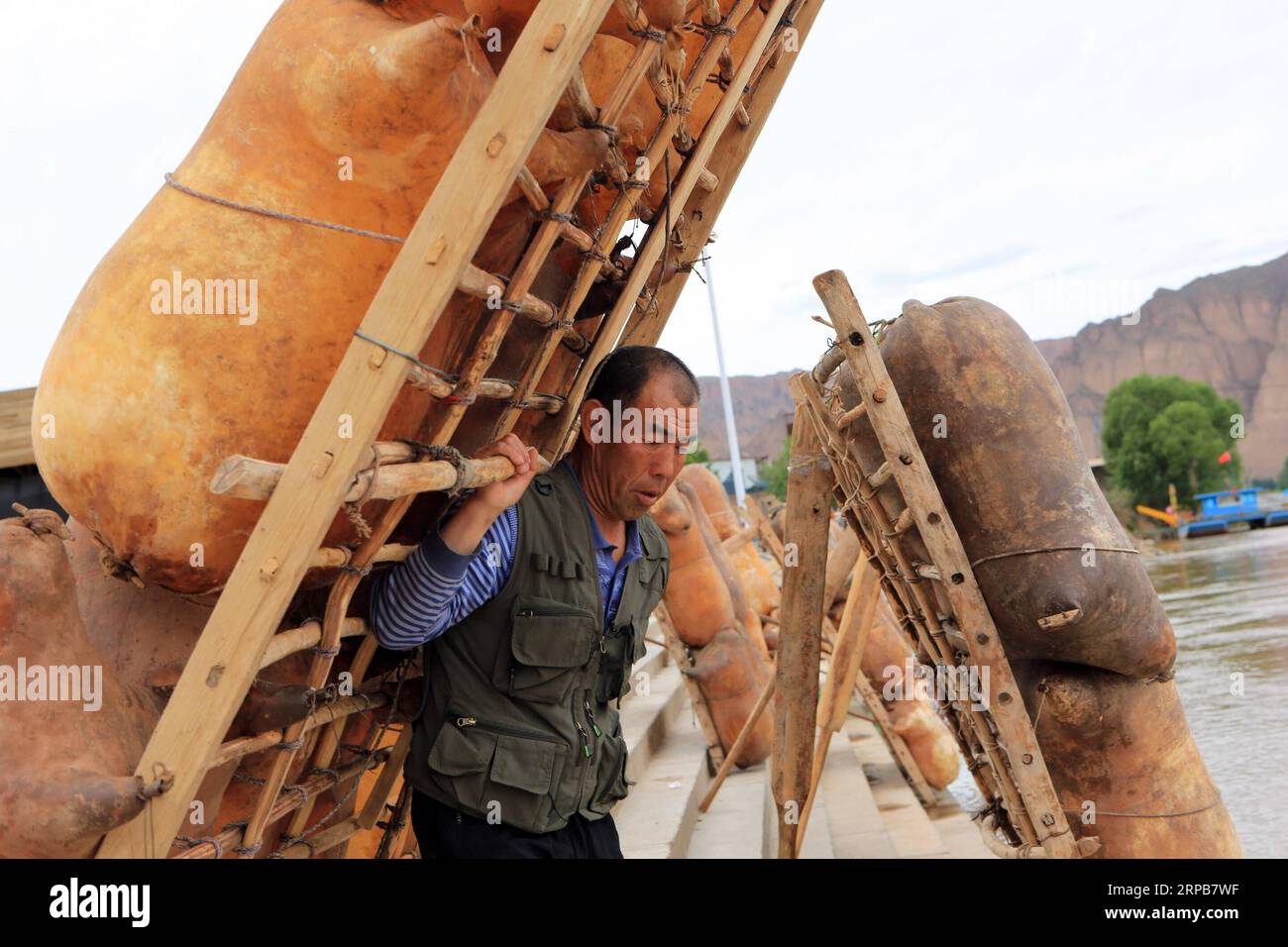 Sheepskin raft hi-res stock photography and images - Alamy