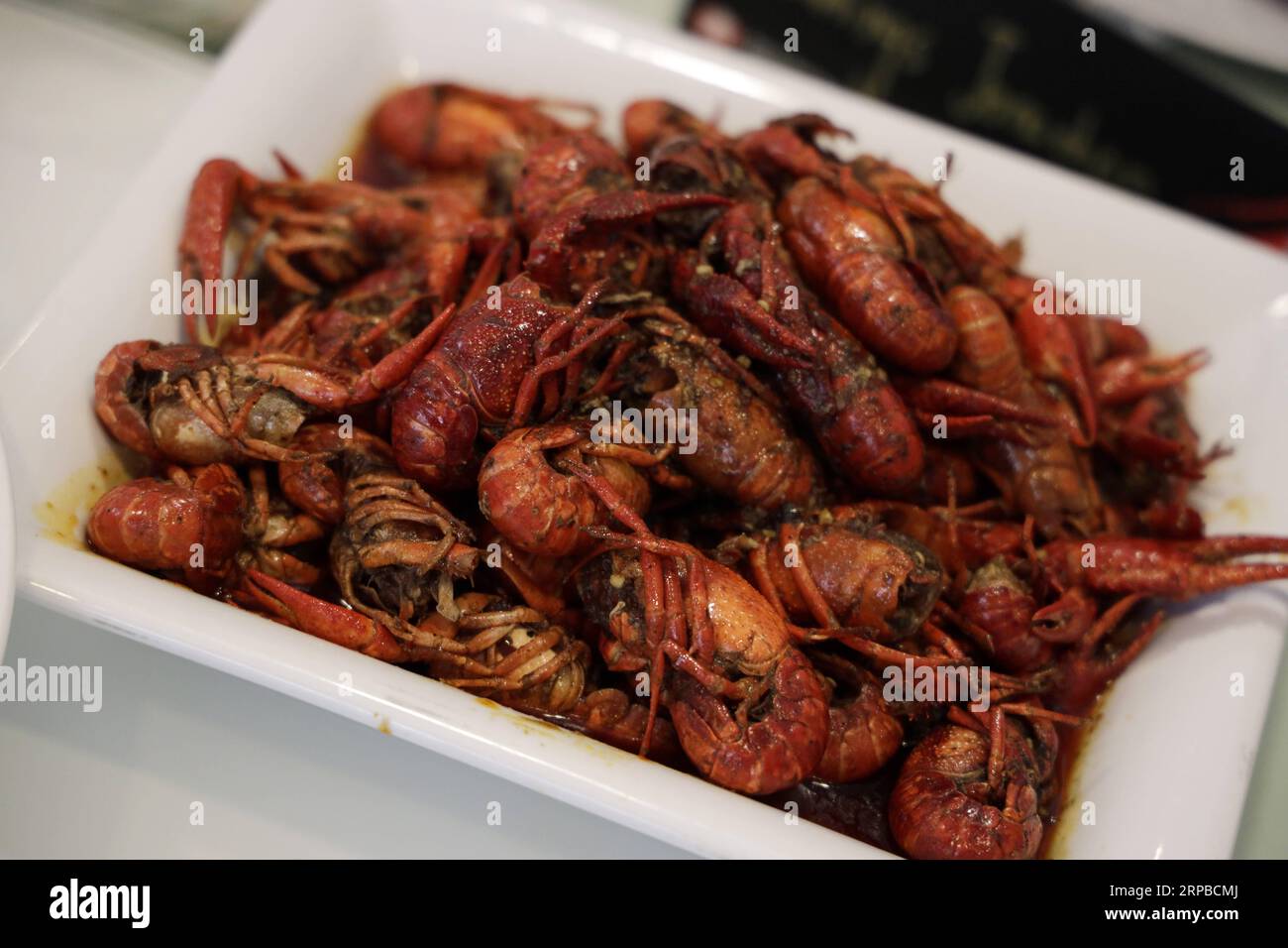 (190605) -- UNITED NATIONS, June 5, 2019 -- A crayfish dish is seen ...