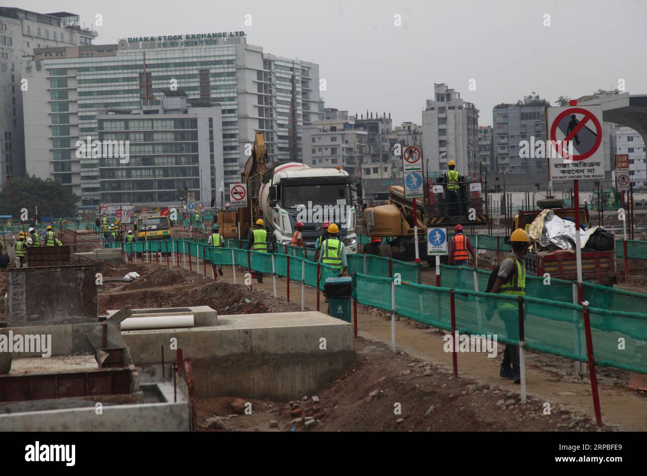 Dhaka Bangladesh august08,2023.Construction working progress to make modern international ...