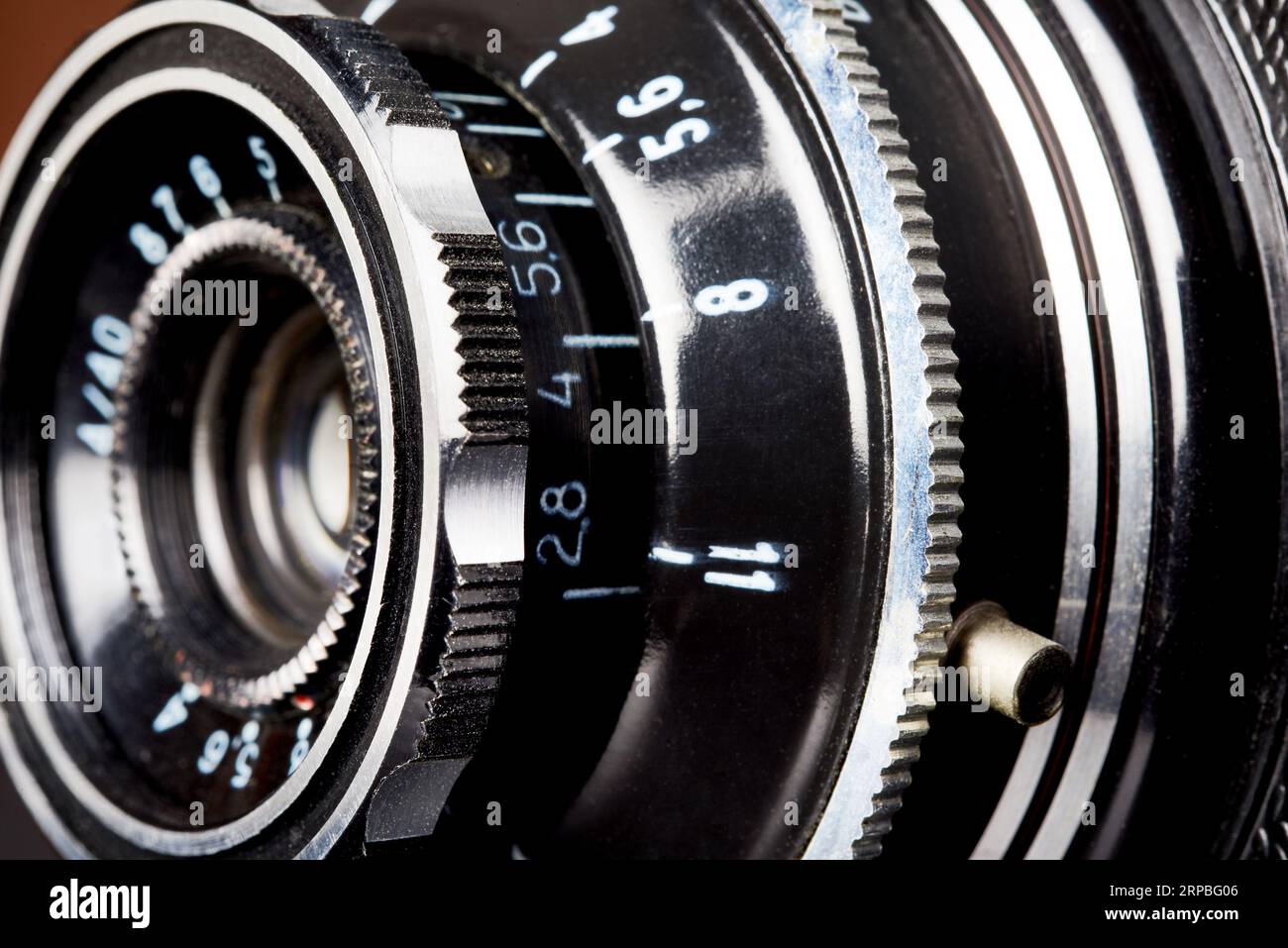 Lens of retro scale rangefinder camera Stock Photo - Alamy