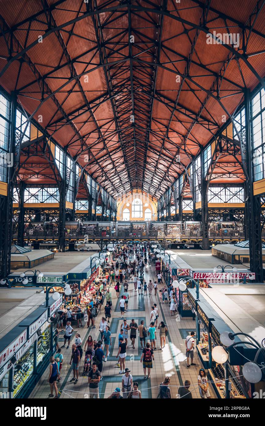 Photo of the budapest central market hi-res stock photography and ...