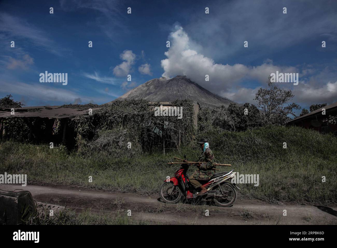 Motorbike photos hi-res stock photography and images - Alamy