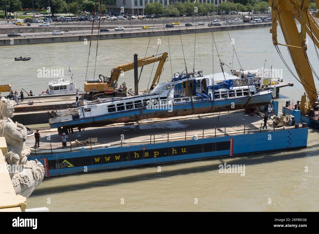 Boat acident hi-res stock photography and images - Alamy